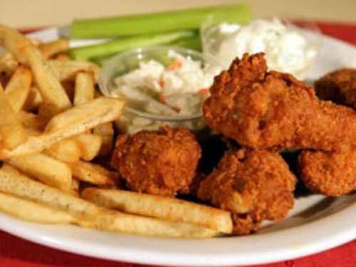 Wing Dings - Auburn Pitts Bar and Grill